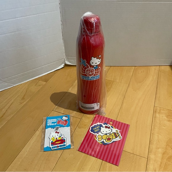 Hello Kitty | Accessories | New Hello Kitty Around The World Bundle ...